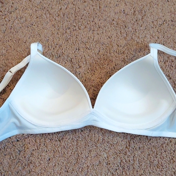 Warner's | Intimates & Sleepwear | Sale Nwot Warners Elements Of Bliss ...
